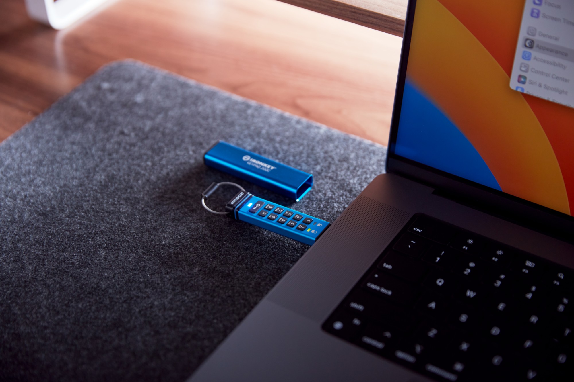 Kingston Technology IronKey 256GB USB-C Keypad 200C, FIPS 140-3 Lvl 3 ...