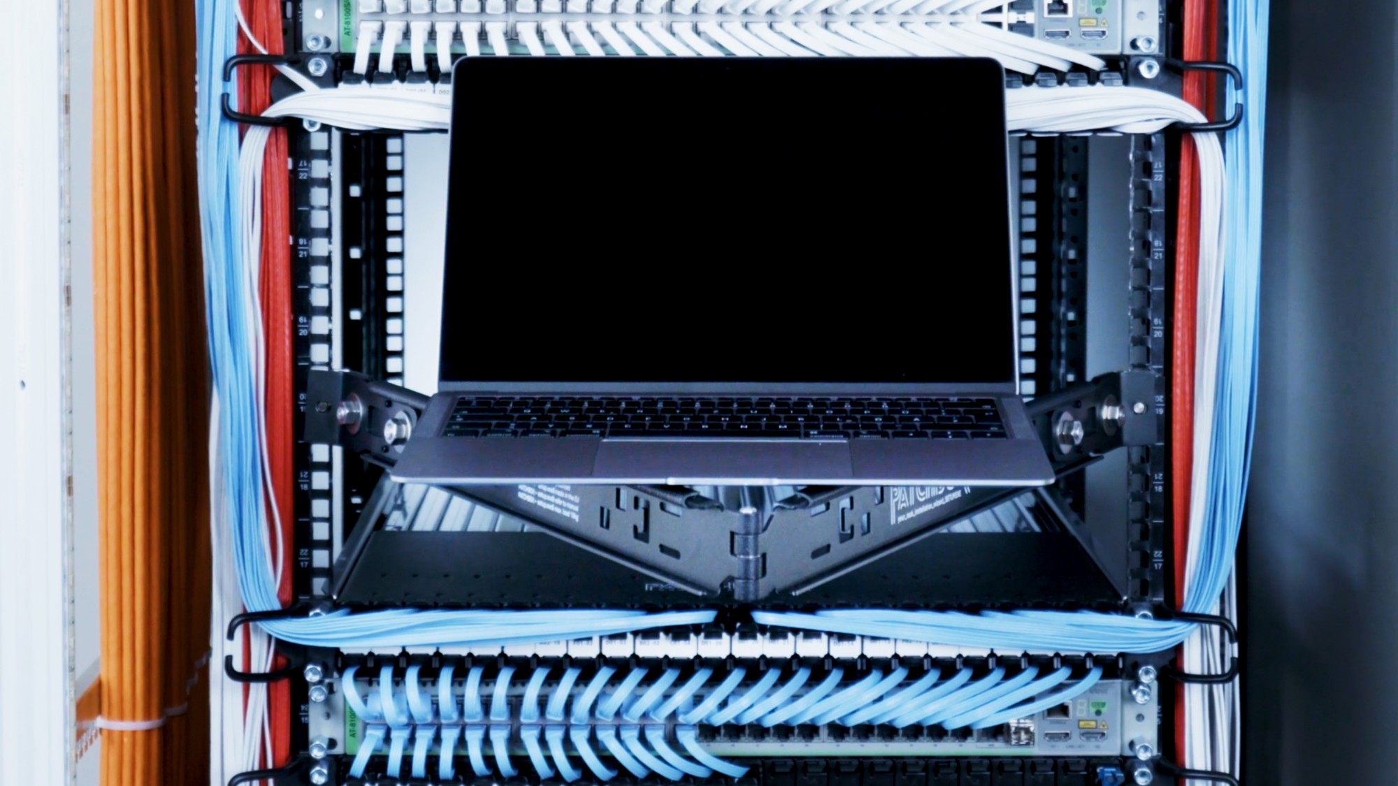 PATCHBOX PBXEXE2 rack accessory Installation tool, 50 in distributor ...